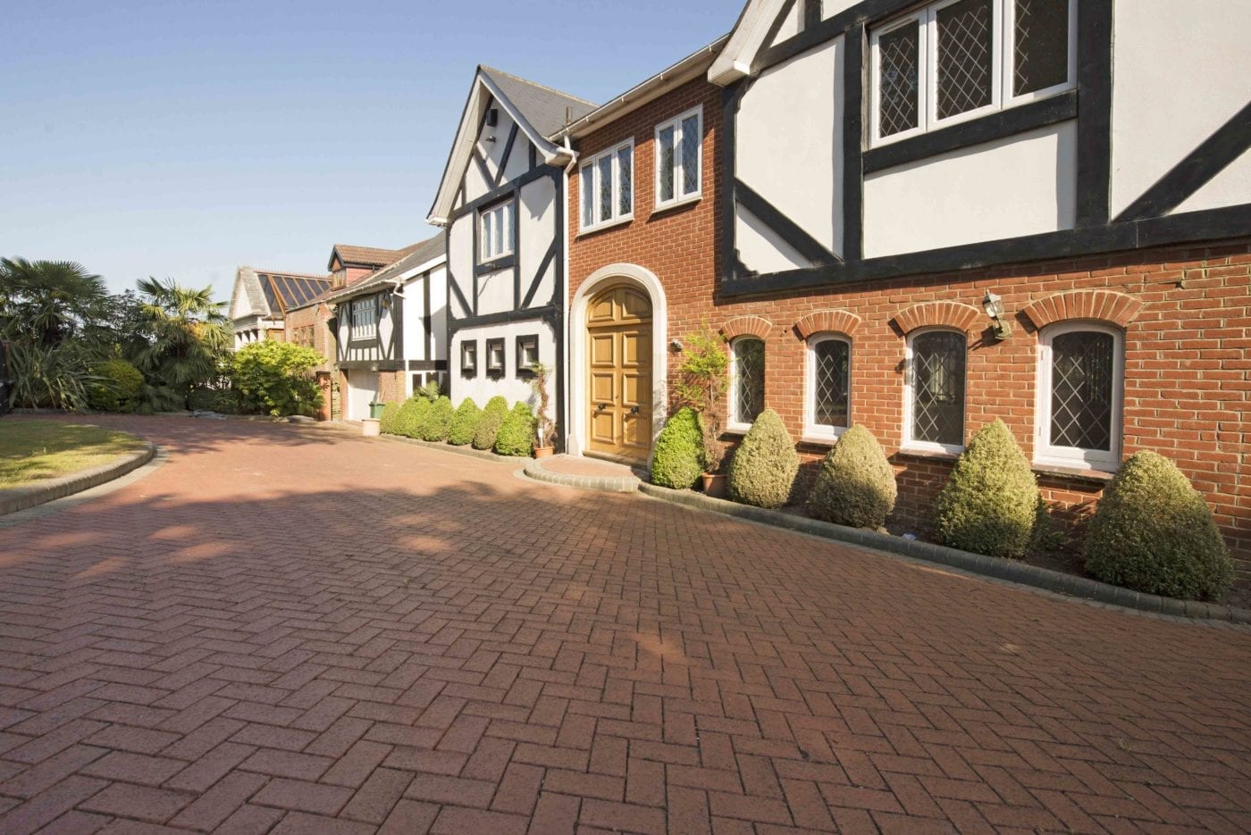 Driveway Types | Diamond Services | Essex and London